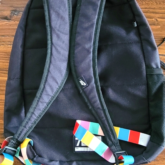 Nike | Bags | Nike 72 Stylish Black Backpack With Colorful Straps ...